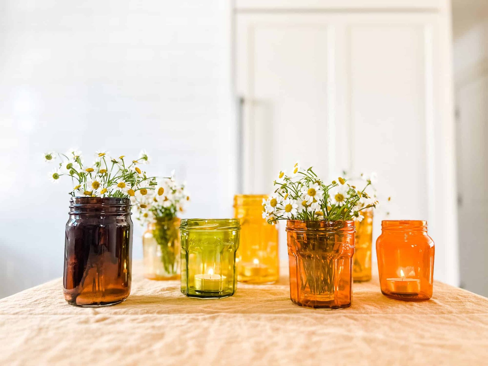The Science of Glass Color: Why Amber Mason Jars are Better for Storage ...